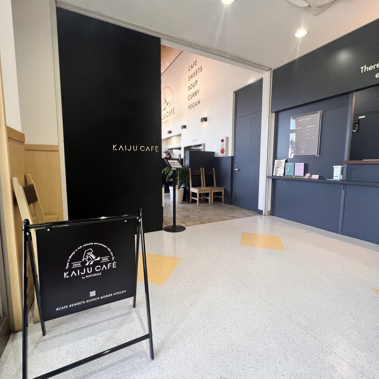 海津市｜人気カフェの季節限定桃スイーツ「KAIJU CAFE（カイジュウカフェ）」 | Gifugram｜岐阜県のグルメ 観光 お出かけ 暮らし