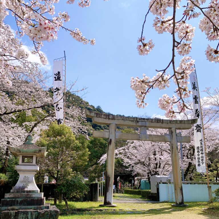岐阜市｜金凰山正法寺「観光におすすめ！岐阜大仏」 | Gifugram｜岐阜県のグルメ 観光 お出かけ 暮らし