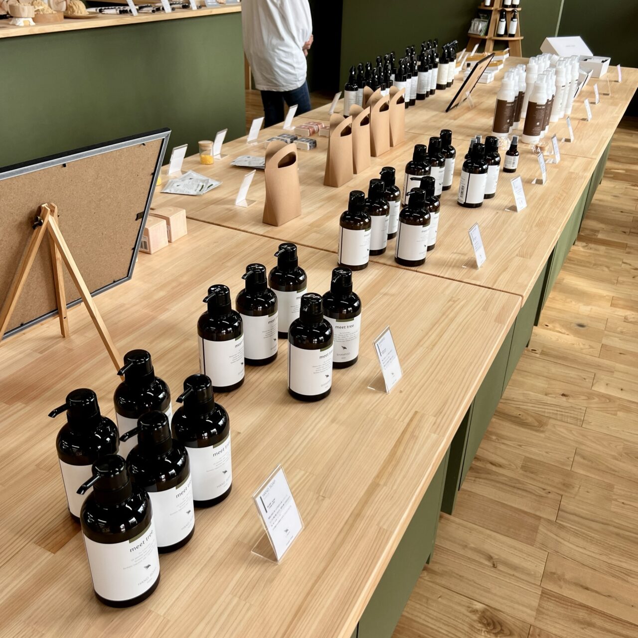 中津川市｜meet tree HITO to KI「2024年9月オープン！新感覚の栗スイーツ！モンブランパフェ」 | Gifugram｜岐阜県のグルメ 観光 お出かけ 暮らし